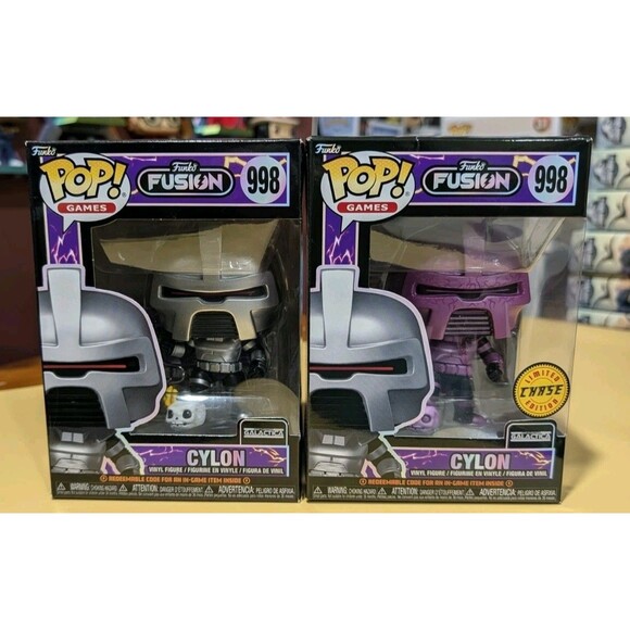 Funko | Toys | Funko Pop Battlestar Galactica Cylon Common Chase Slight ...